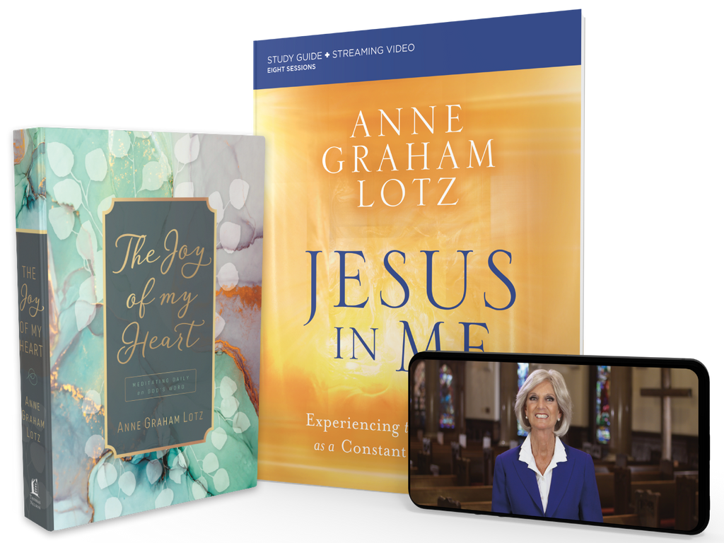 Jesus in Me Study Guide + Devotional Standard Bundle – FaithGateway