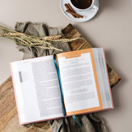 Love God Greatly Bible/Journal Combo: A SOAP Method Study Bible and Jo ...